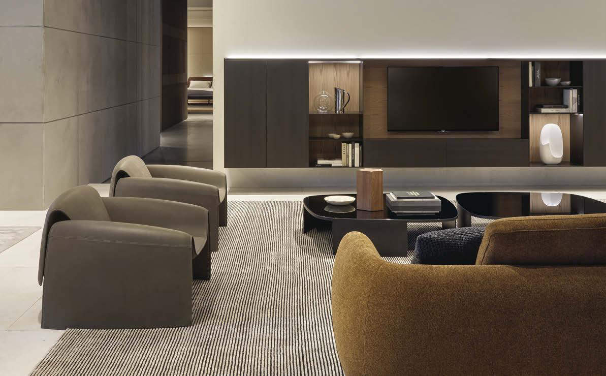 LE CLUB Poltrona - Poliform. D'oria Arredi Srl